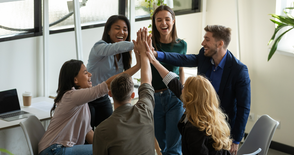 11 Creative Ways to use the Intranet to Spread Holiday Cheer